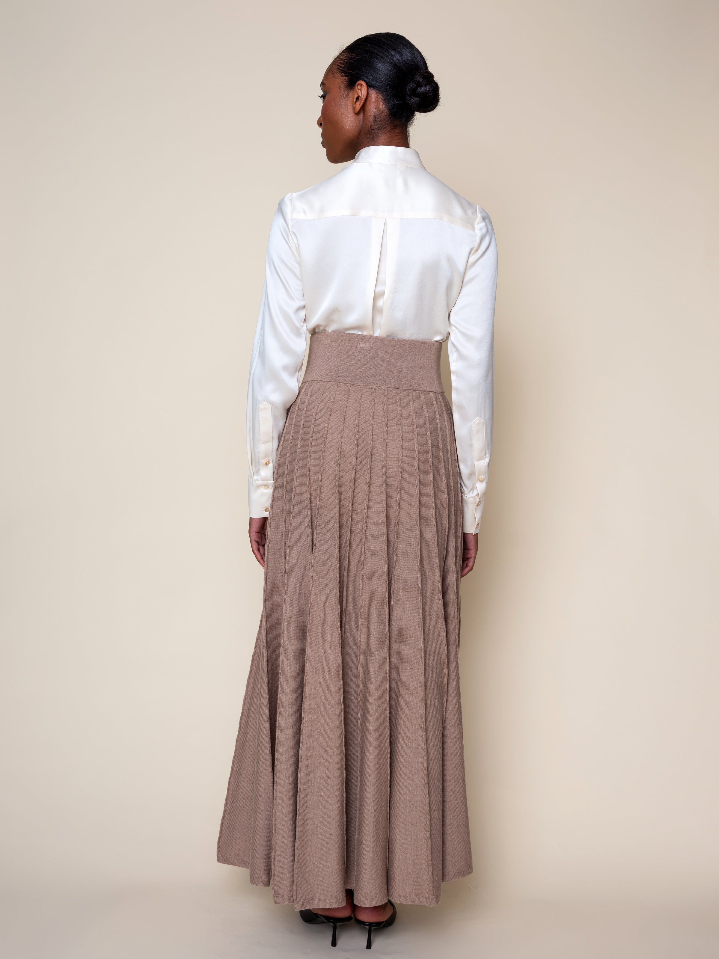 MARINA — Sueded Silk Henley Blouse – Daniel Gonzalez Designs